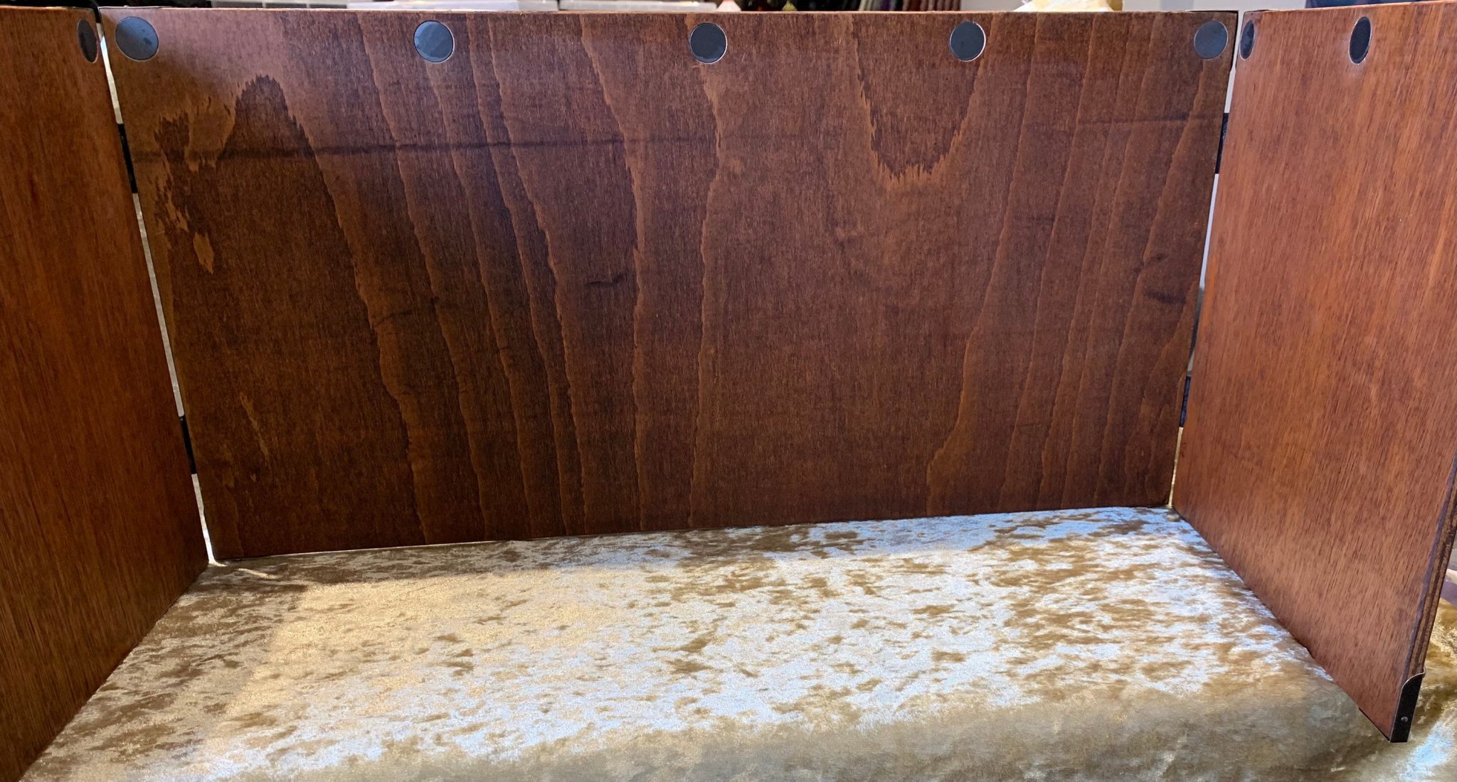 Wooden DM Screen for DnD Dungeons and Dragons and Pathfinder.