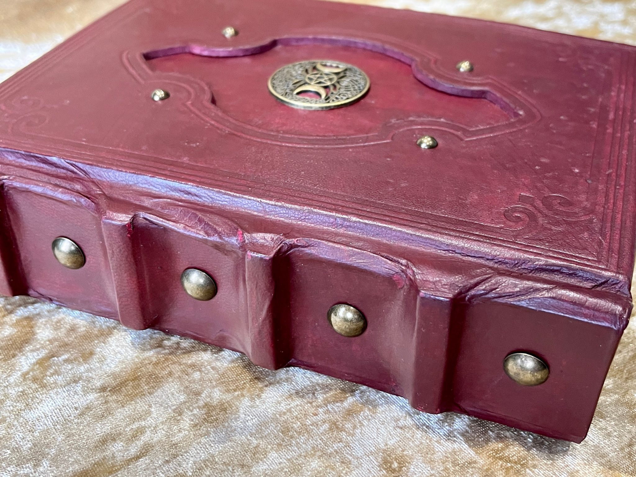 Fantasy Celtic Trinity Knot Tome Book of Shadows BOS Notebook