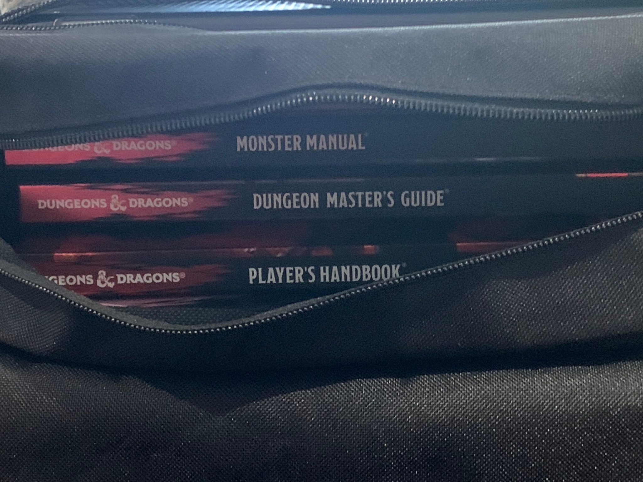 Dungeons and Dragons Bag of holding - Fantasy Messenger Shoulder Bag