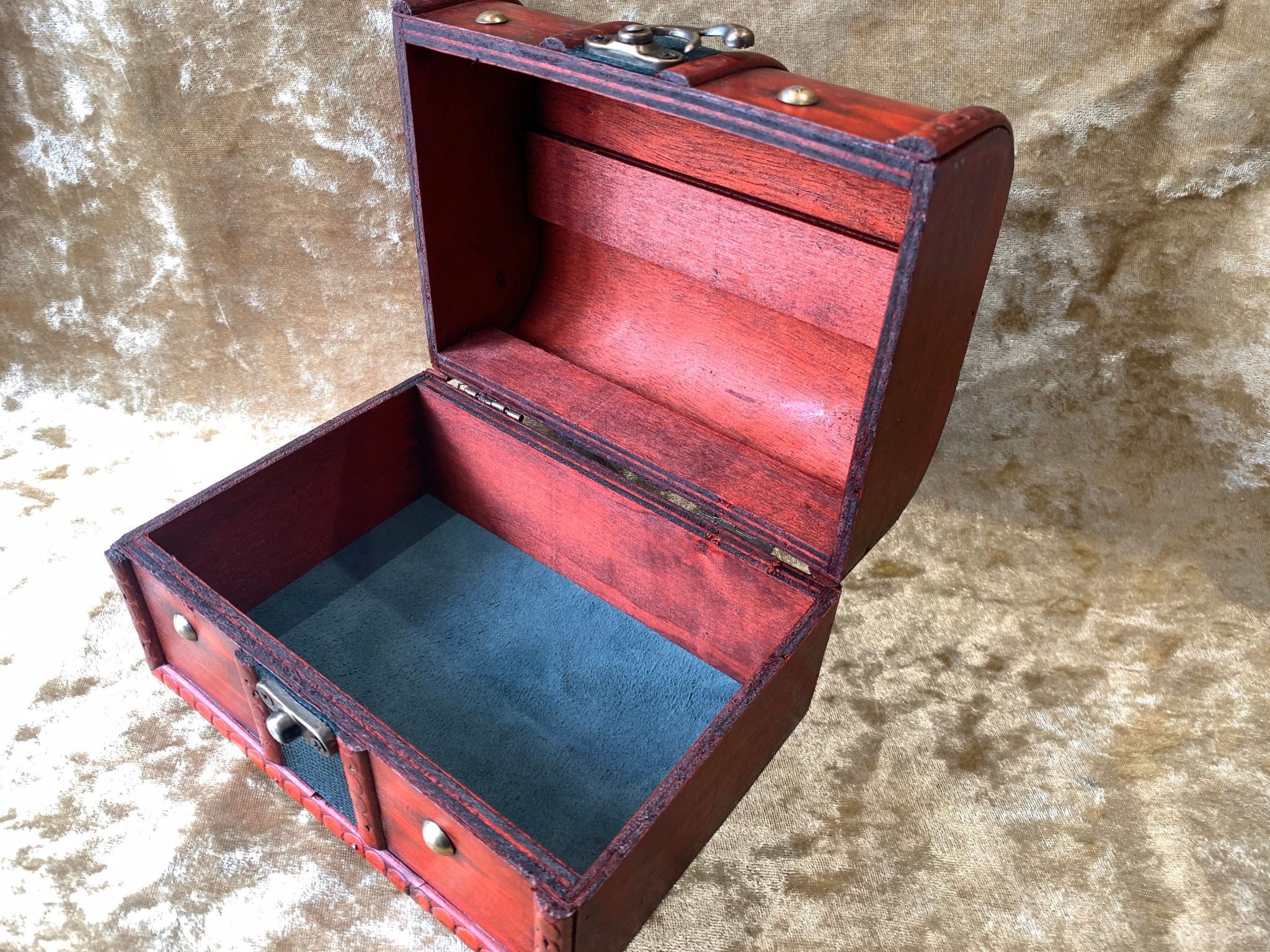 Trinket Chest box and DnD Dice Box for Dungeons and Dragons - Dungeons ...