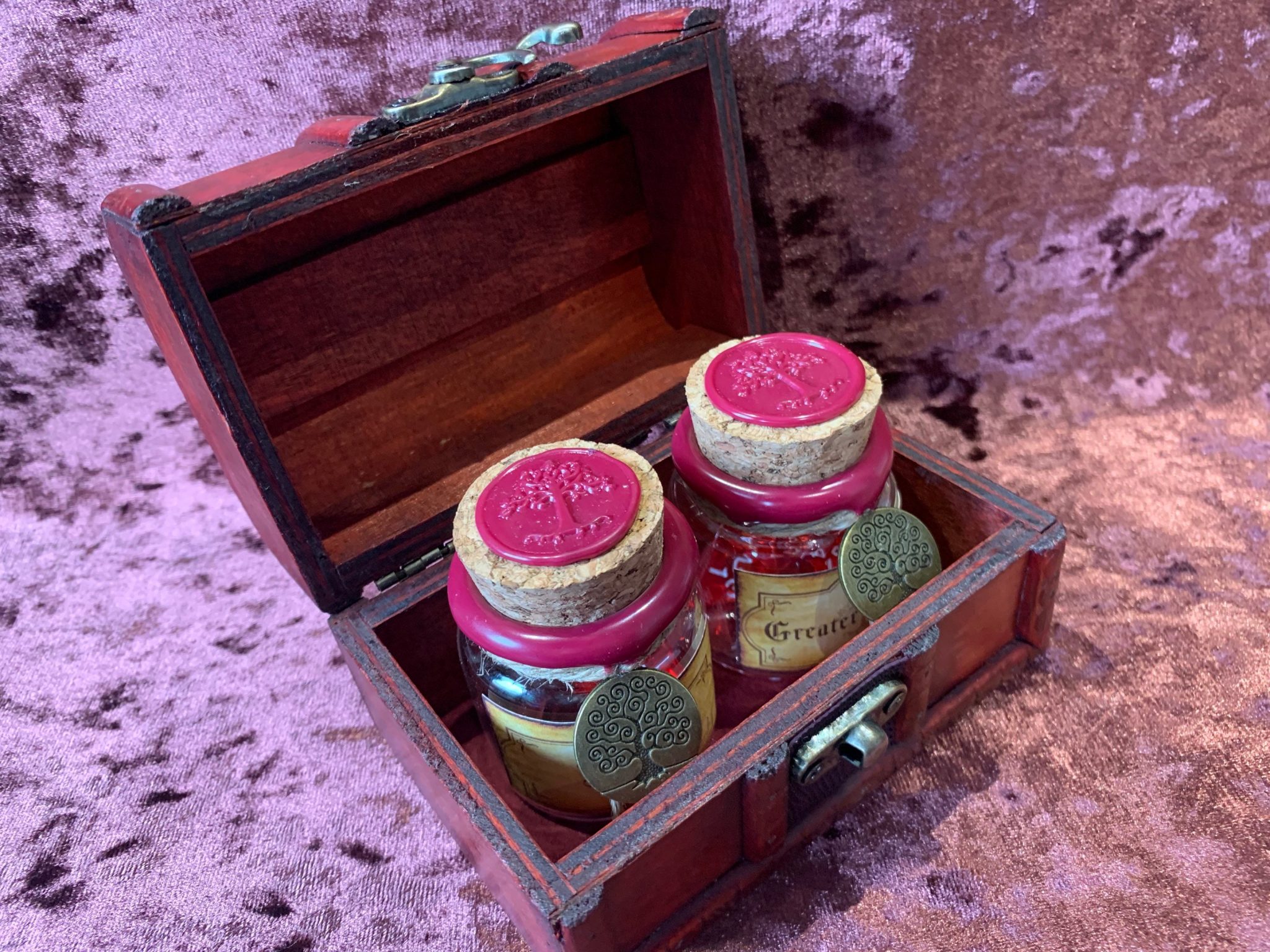 Trinket Chest box and DnD Dice Box for Dungeons and Dragons - Embossed ...