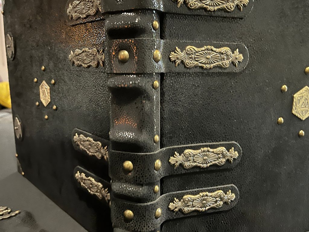 Epic DM Screen Dragon Genuine Leather Tome Dungeon Master DM Screen GM ...