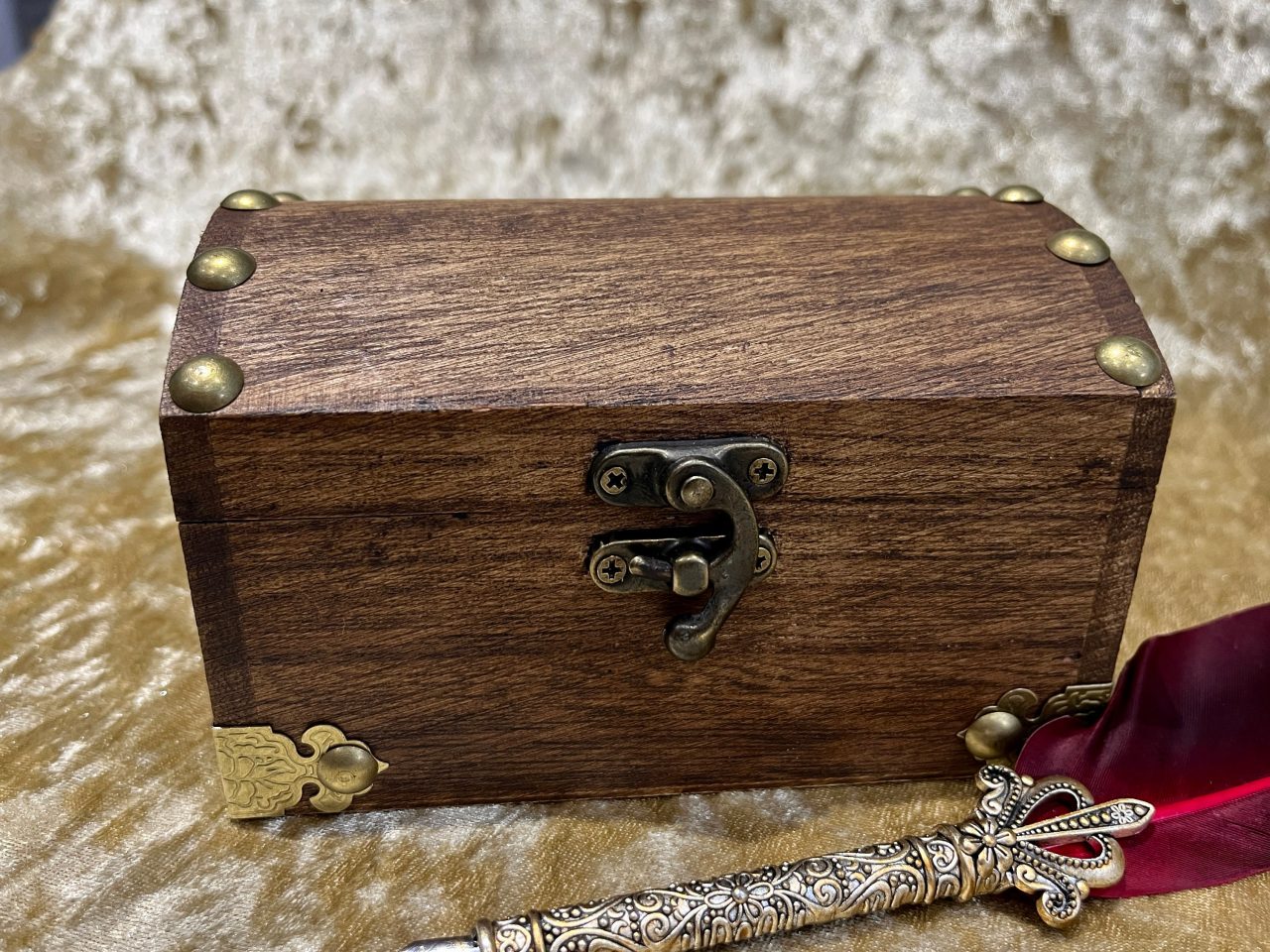 Fantasy Wooden DND Dice Chest and DnD Dice Box for Dungeons and Dragons ...