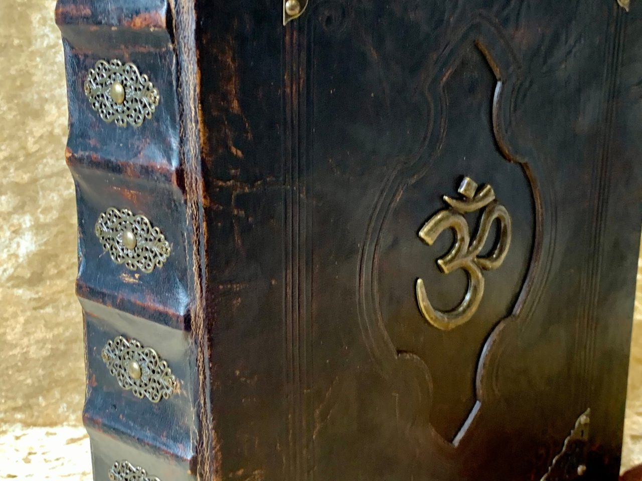 Leather Binder A4 Fantasy ‘Ohm’ Witchcraft, D&D, RPG, Prop, Tome Book ...