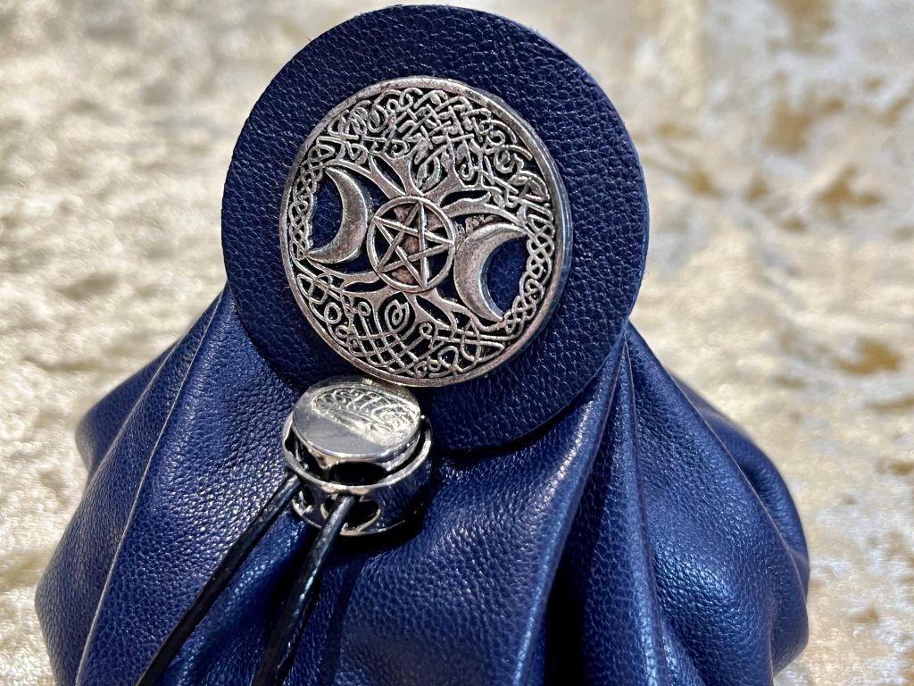 Leather Dice Bag Pouch for Dungeons and Dragons, RPG and Cosplay ...
